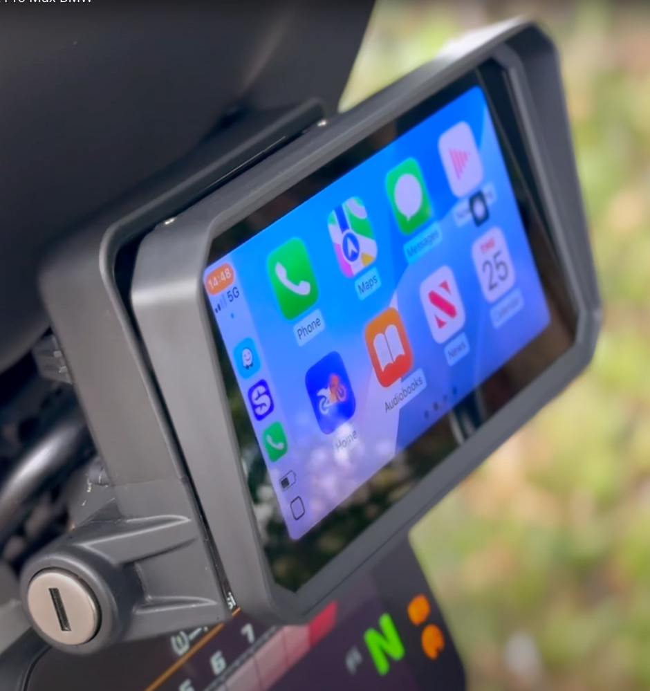 MotorTablet – Smart Dashboard for Motorcycles